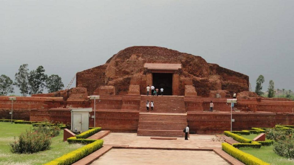 List of Popular Historical Monuments in Bihar - meraapnabihar